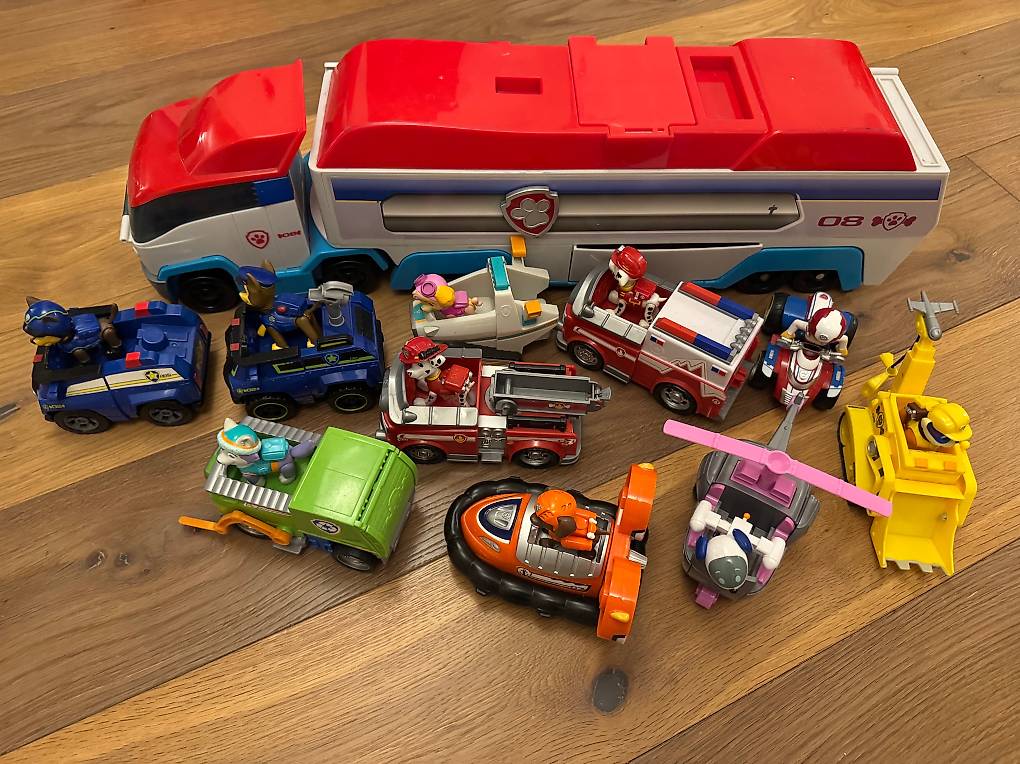 Paw Patrol Sammlung inkl. grossem Truck im Kanton Zürich - tutti.ch