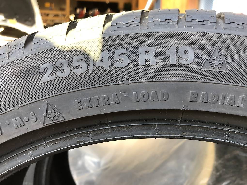 4 WINTERREIFEN: CONTINENTAL 235.45.R19. M+S. PROFIL: 7 MM. im Kanton ...