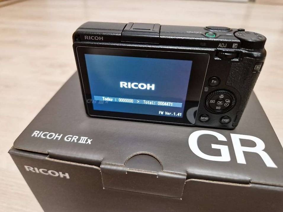 RICOH GR IIIx im Kanton St. Gallen - tutti.ch