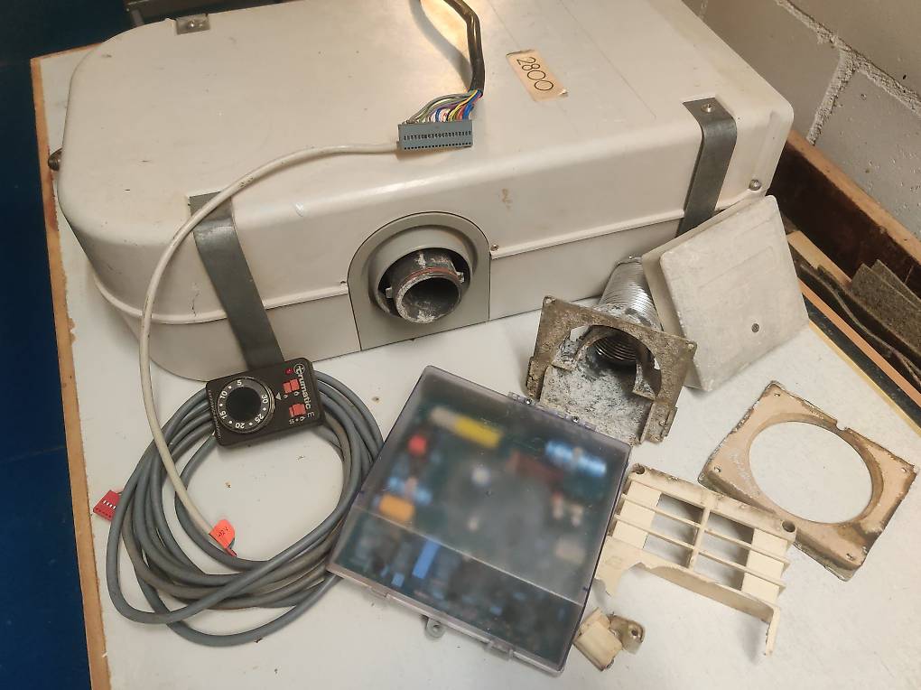 Truma Trumatic e 2800 Gasheizung Canton Zurich - tutti.ch