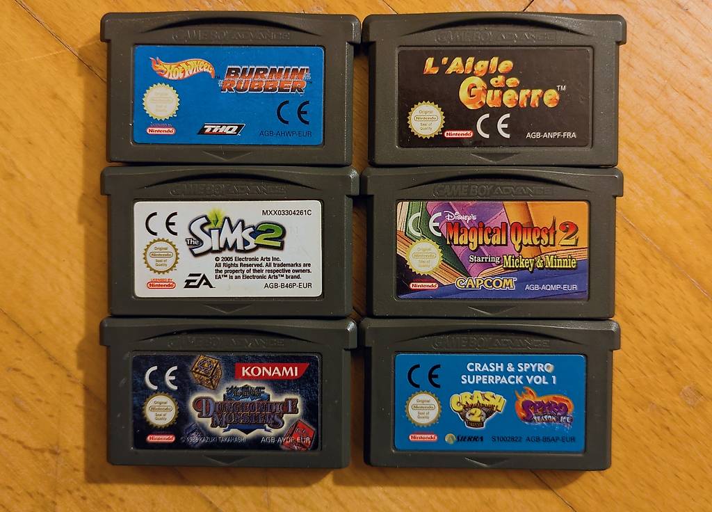 Gameboy Advance (Pokémon Smeraldo, Mario Kart, Yu-Gi-Oh...) im Kanton ...