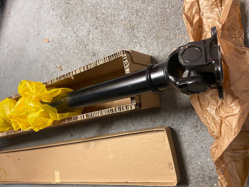 Kardanwelle vorne BMW 330xd e91 im Kanton Zug - tutti.ch