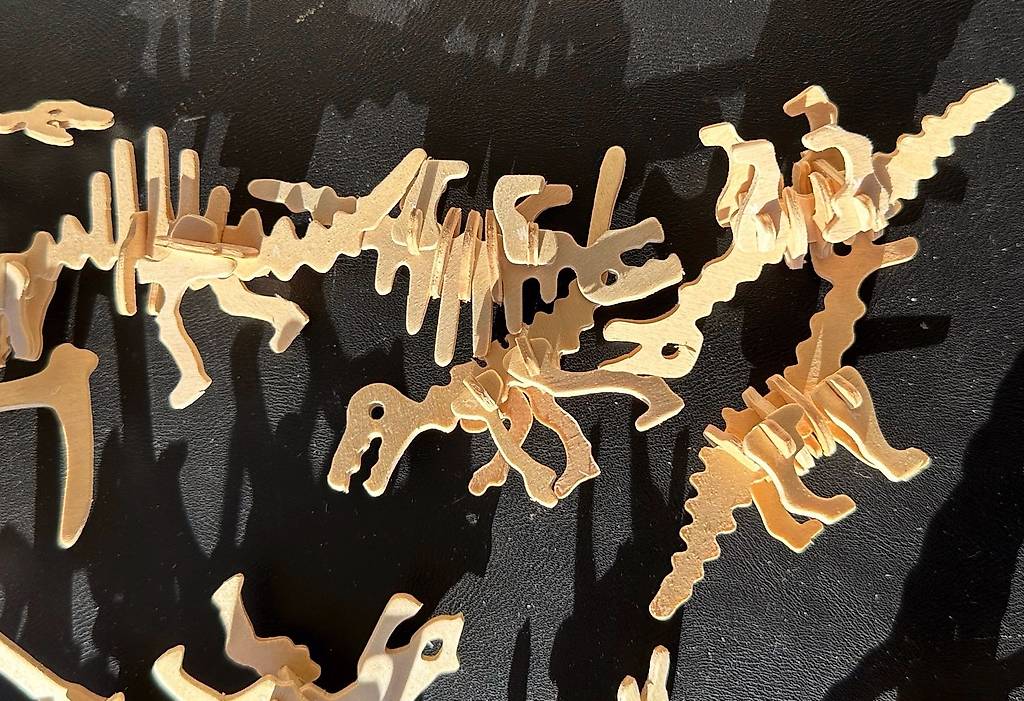 Holz Dinosaurier im Kanton Basel-Landschaft - tutti.ch