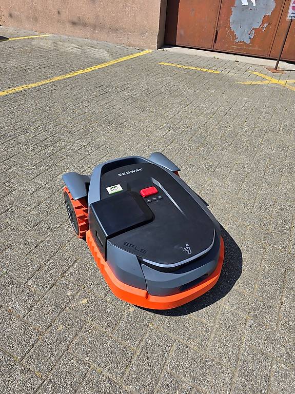Rasenroboter Segway Navimow X390 - Demogerät im Kanton Bern - tutti.ch