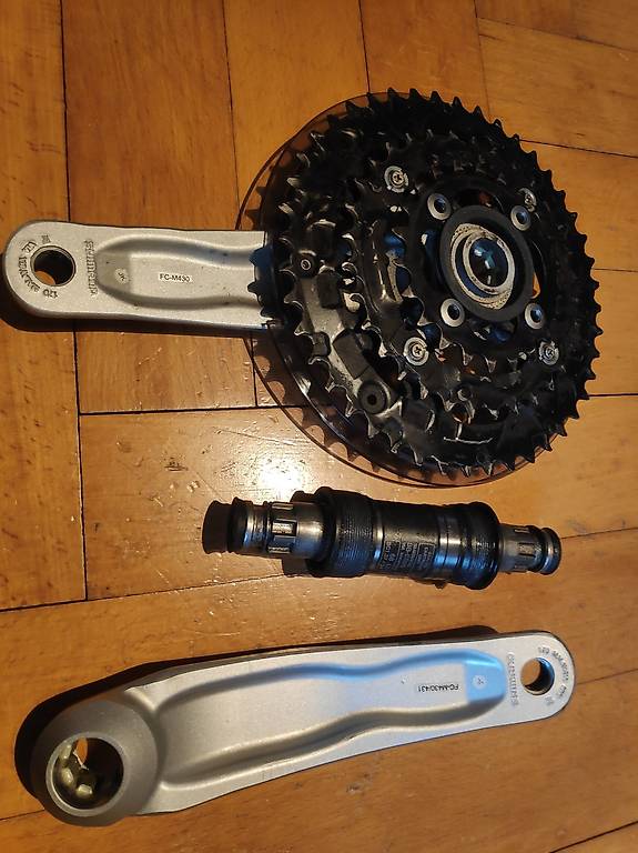Shimano Alivio 3x9 Kurbel mit Tretlager im Kanton Bern - tutti.ch