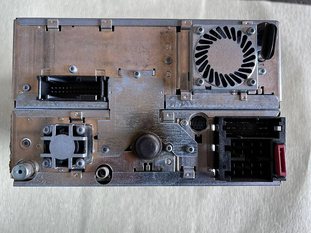 VW Radio Navigation MFD von VW Golf 4 im Kanton Aargau - tutti.ch