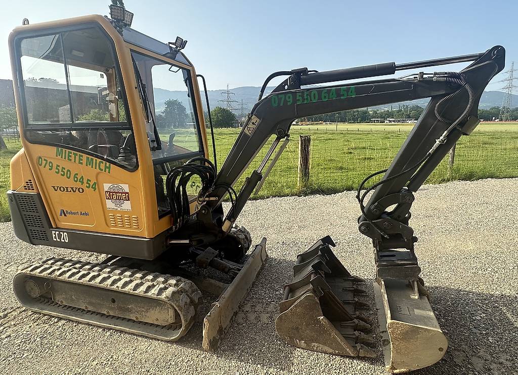 Bagger Volvo EC20 im Kanton Solothurn - tutti.ch