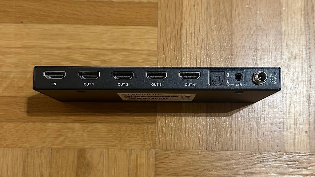 PureTools HDMI 2.1 Splitter 1x4 ? 8K / 4K120Hz im Kanton Zürich - tutti.ch