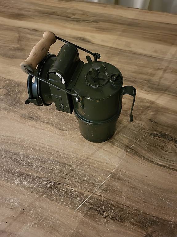 Militär Karbidlampe,DECKER Neuchatel. im Kanton Graubünden - tutti.ch