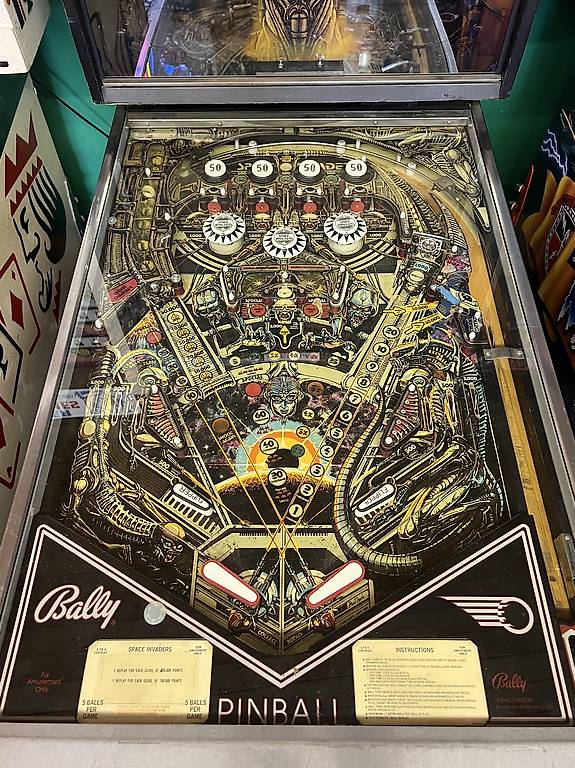 Flipper Bally Space Invaders Pinball - tutti.ch