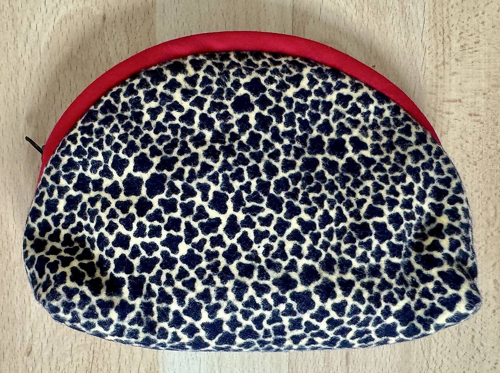 Tiger-Fink Etui / Necessaire im Kanton Zürich - tutti.ch