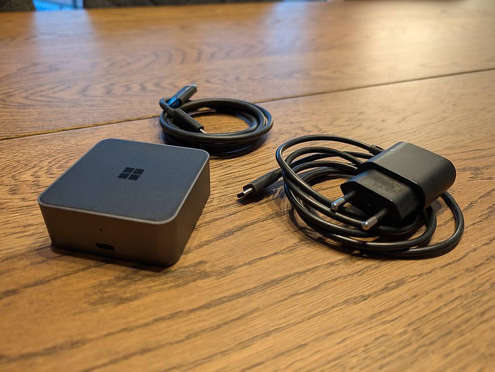 Microsoft HD-500 Display Docking Continuum im Kanton Luzern - tutti.ch