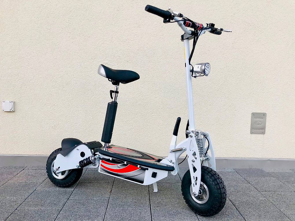 Spannende Elektro Scooter Helmpflicht Fotosnull
