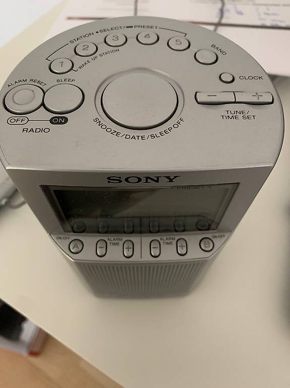 Radiowecker - Sony Dream Machine ICF-C795RC im Kanton Zürich - tutti.ch
