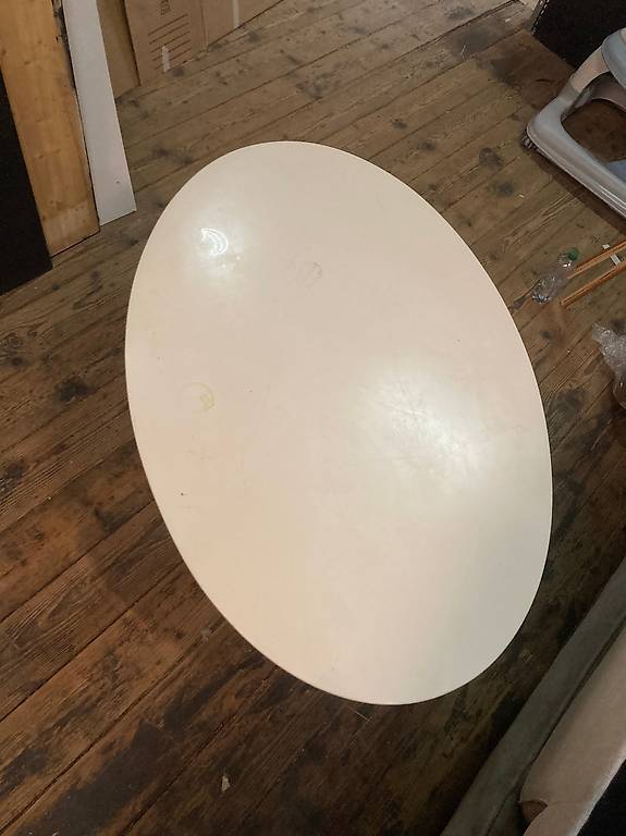 Tulipe Lounge Table - Eero Saarinen im Kanton Basel-Stadt - tutti.ch