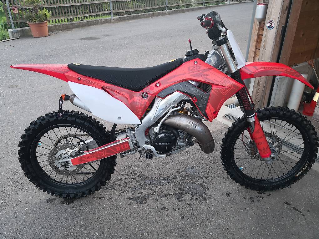 Honda CR 125 Restyle Plastik Kit im Kanton Bern - tutti.ch