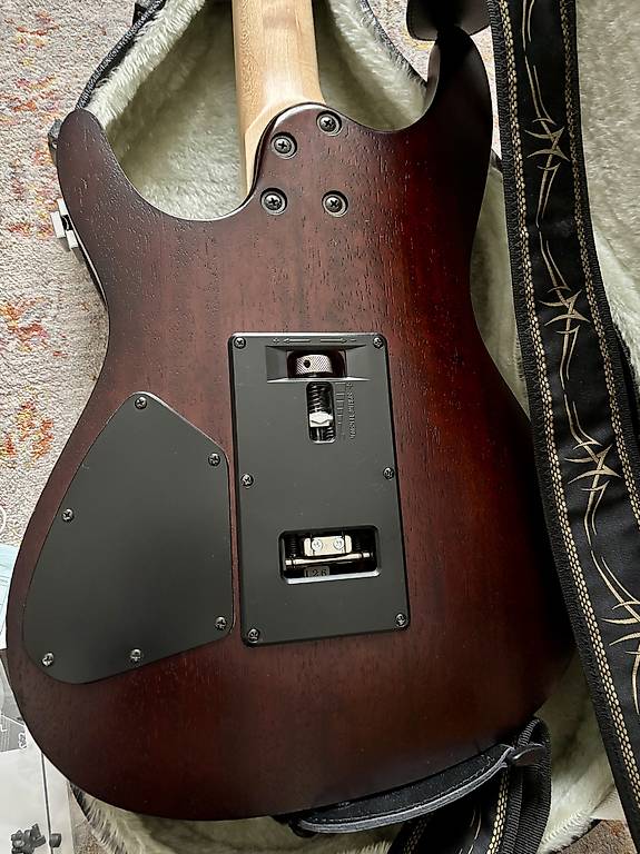 Ibanez S670FM Electric Guitar, Antique Burst Flat im Kanton Wallis ...