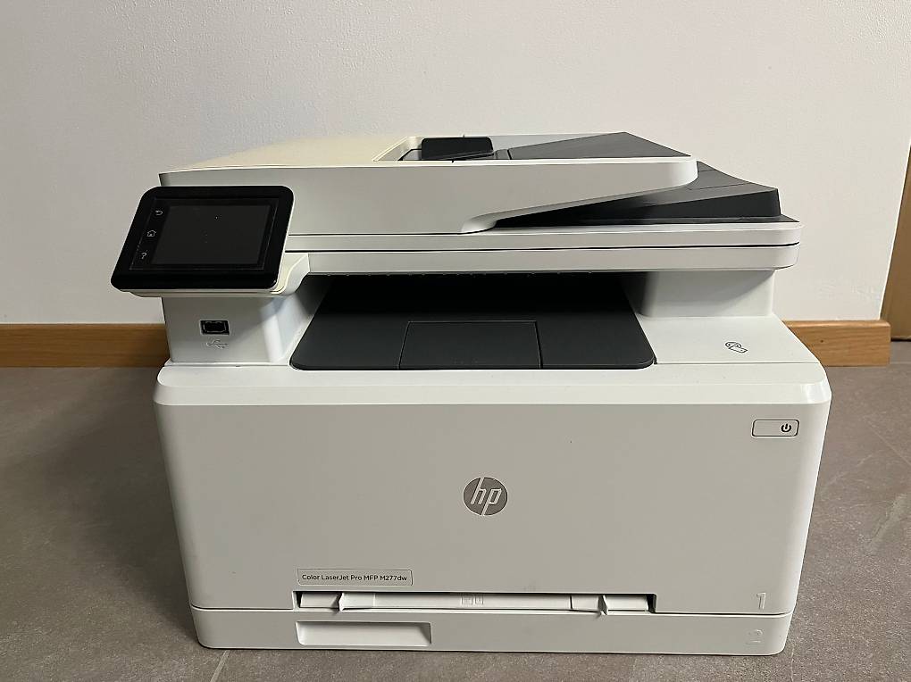 Stampante a colori HP Color LaserJet Pro MFP M277dw im Kanton Tessin ...