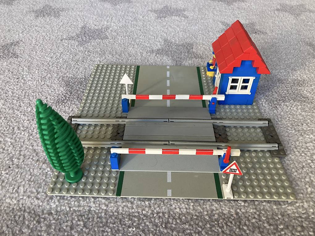 Lego Train 12V Level Crossing Manual! im Kanton St. Gallen - tutti.ch