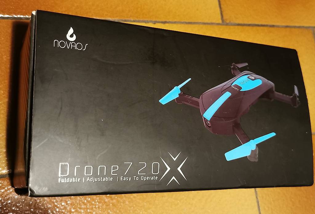 A vendre un Drone 720 neuf im Kanton Freiburg - tutti.ch