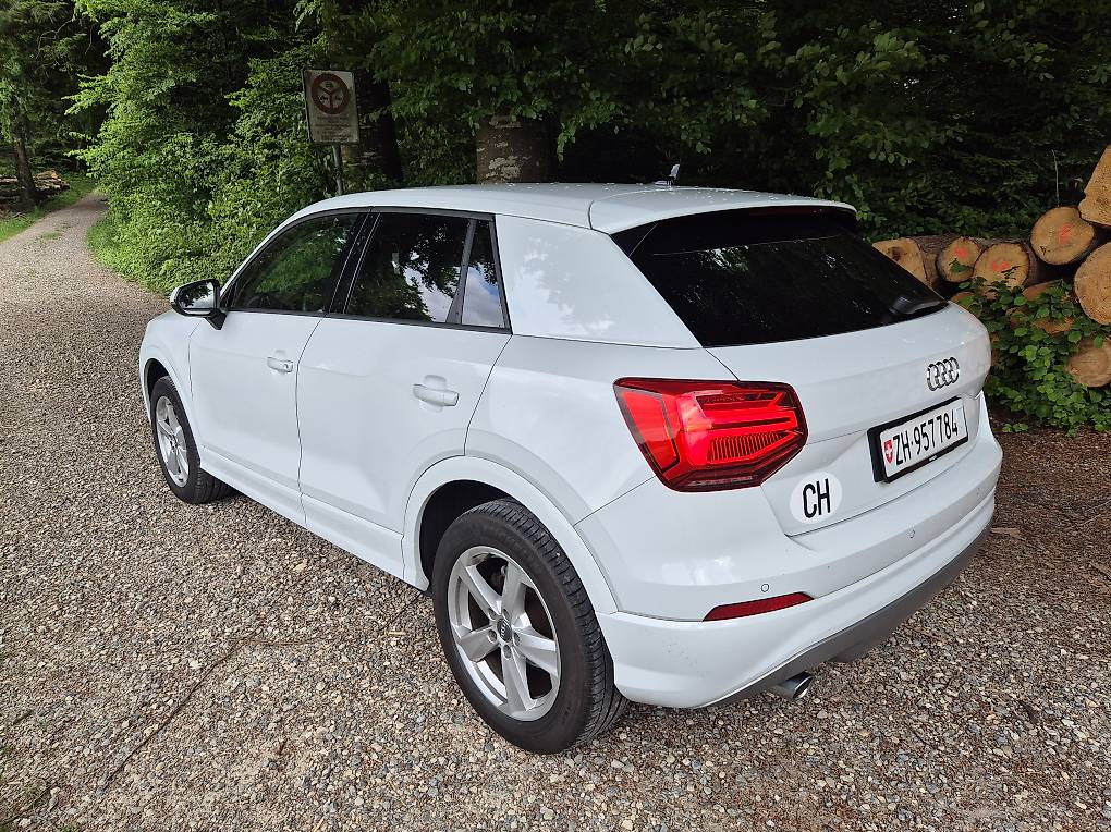Audi Q2 S-Tronic - Virtual Cockpit |8-fach bereift im Kanton Zürich ...