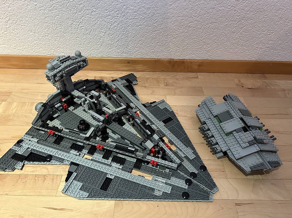 LEGO 75055 Imperial Star Destroyer im Kanton Luzern - tutti.ch