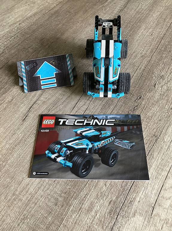 Lego Technic Stunt Truck 42059 im Kanton St. Gallen - tutti.ch