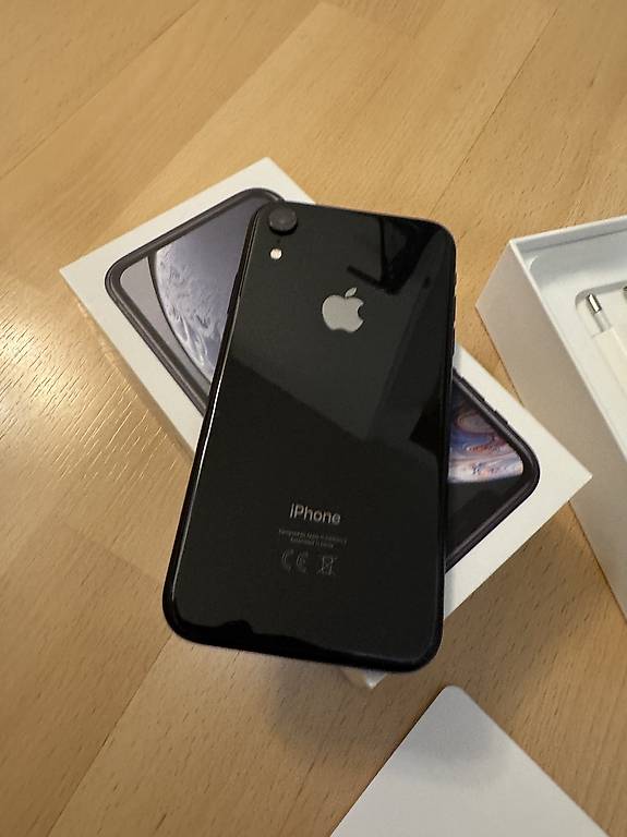 Apple iPhone XR 128gb Black im Kanton St. Gallen - tutti.ch