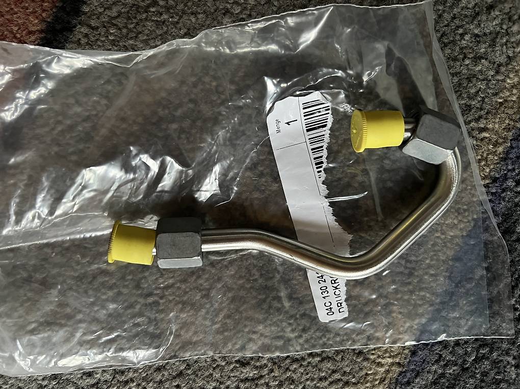 Seat Druckrohr 04C130241F (NEU) im Kanton Zürich - tutti.ch