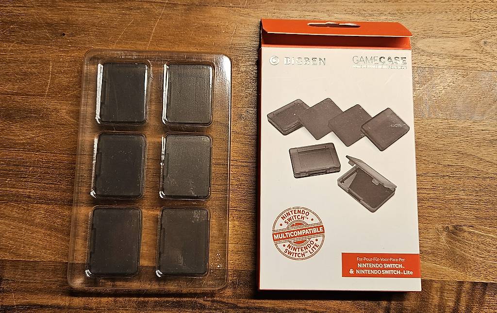 Nintendo Switch, 1x Splatoon 3, 1x6 GAMECASE, 2x Adapter im Kanton ...