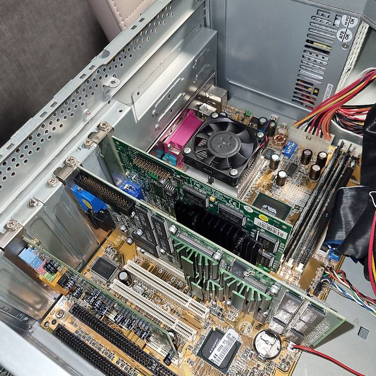scheda accelleratrice 3dfx voodoo2 12mb Gainward dragon 3000 im Kanton ...