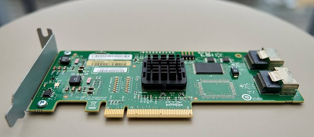 LSI 3Gb/s 8 Port SAS / SATA PCIe Host Bus Adapter im Kanton Aargau ...