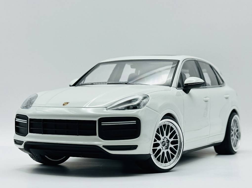 1:18 Porsche Cayenne Turbo BBS Tuning Cantone Zugo - tutti.ch