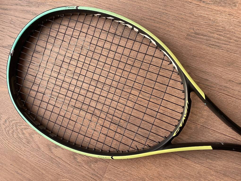 Head Tennisschläger Junior, 26 Zoll, Gravity im Kanton Zürich - tutti.ch