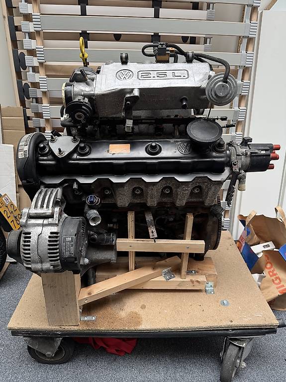 Motor VW T4 2.5 L. Benzin 115 PS code AET im Kanton Zürich - tutti.ch