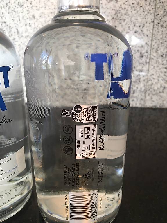 2 Flaschen Absolut Vodka im Kanton Zürich - tutti.ch
