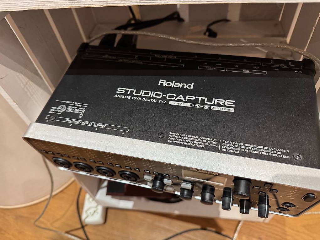 Roland STUDIO-CAPTURE 16x10 DSP Interface im Kanton Zürich - tutti.ch