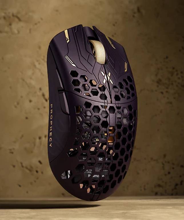 Buying finalmouse ULX Frostlord, Clix or Tfue - Medium im Kanton Bern ...