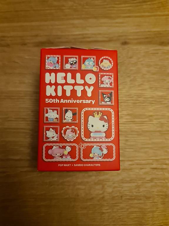 POP MART Hello Kitty 50th Anniversary Edition im Kanton Zürich - tutti.ch
