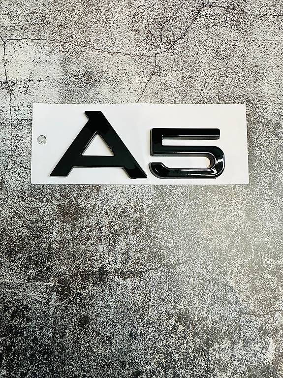 Audi A5 Emblem, Schriftzug, Logo NEU in Schwarz glänzend im Kanton ...