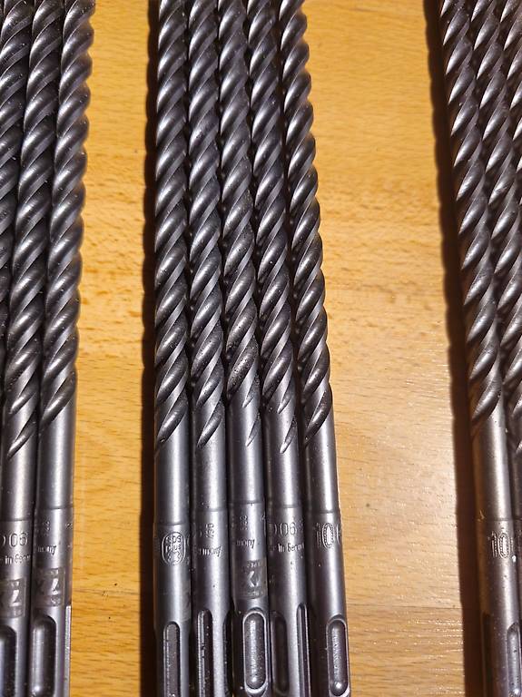 21x Ganz neue Bosch Expert SDS-Plus7X Betonbohrer im Kanton Luzern ...