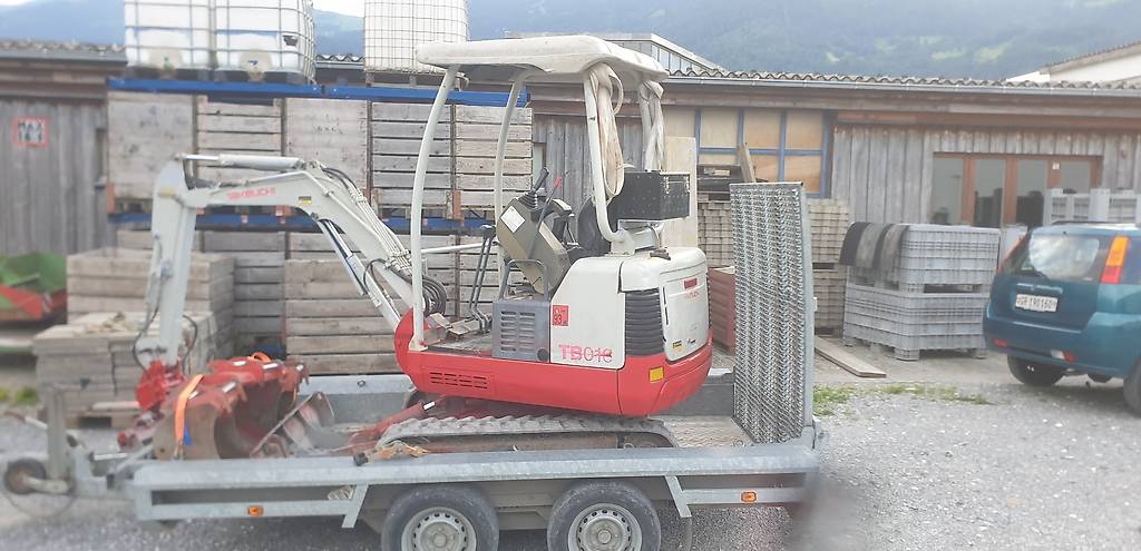 Bagger Minibagger Takeuchi 1.7 Ton im Kanton Graubünden - tutti.ch