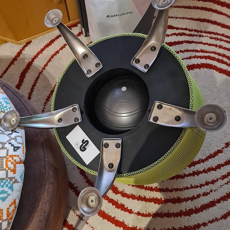 Stylischer Hocker "Octopus" Sitness von "TopStar" im Kanton Zürich ...