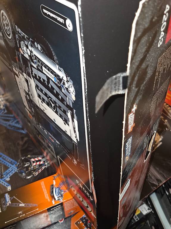 LEGO Technic Mercedes Arocs (42043) NEU+OVP im Kanton Basel-Landschaft ...