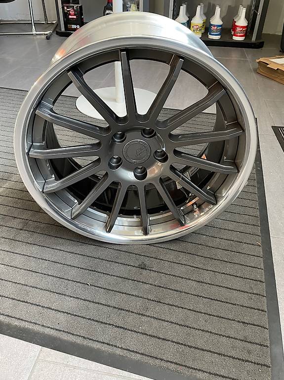 BC Racing 2-Teilige Alufelgen *Neu* 9.0x18 ET35 5x112 im Kanton Aargau ...