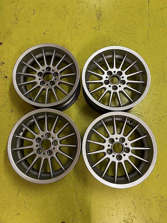 BMW Styling 32 Felgen im Kanton Aargau - tutti.ch