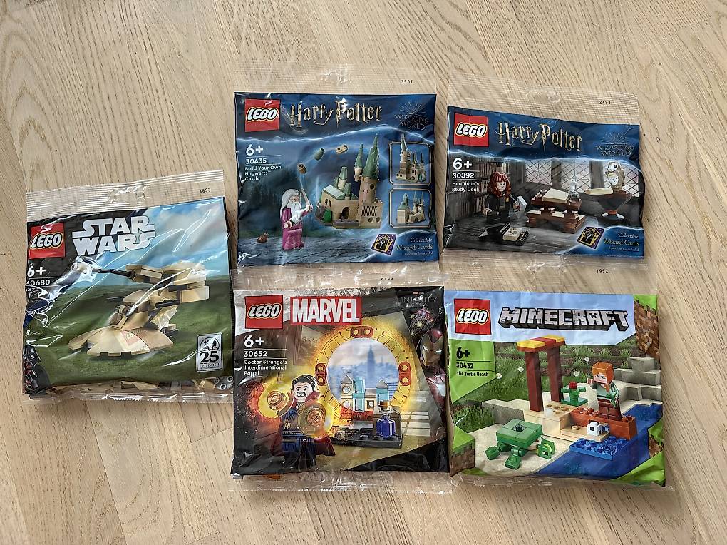 Lego Set mit 5 Polybags Canton Schaffhouse - tutti.ch