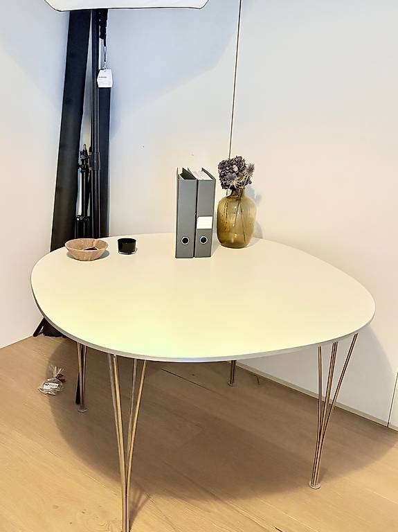 Fritz Hansen Supercircular Tisch Chrom Piet Hein im Kanton Luzern ...