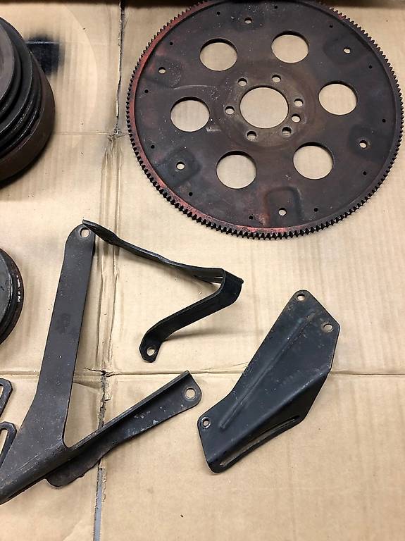 Chevrolet Engine SB 350 LT1 Brackets&Pulleys im Kanton Bern - tutti.ch