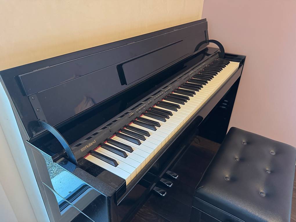 Roland Digital Piano DP 603 schwarz glanz im Kanton Zürich - tutti.ch